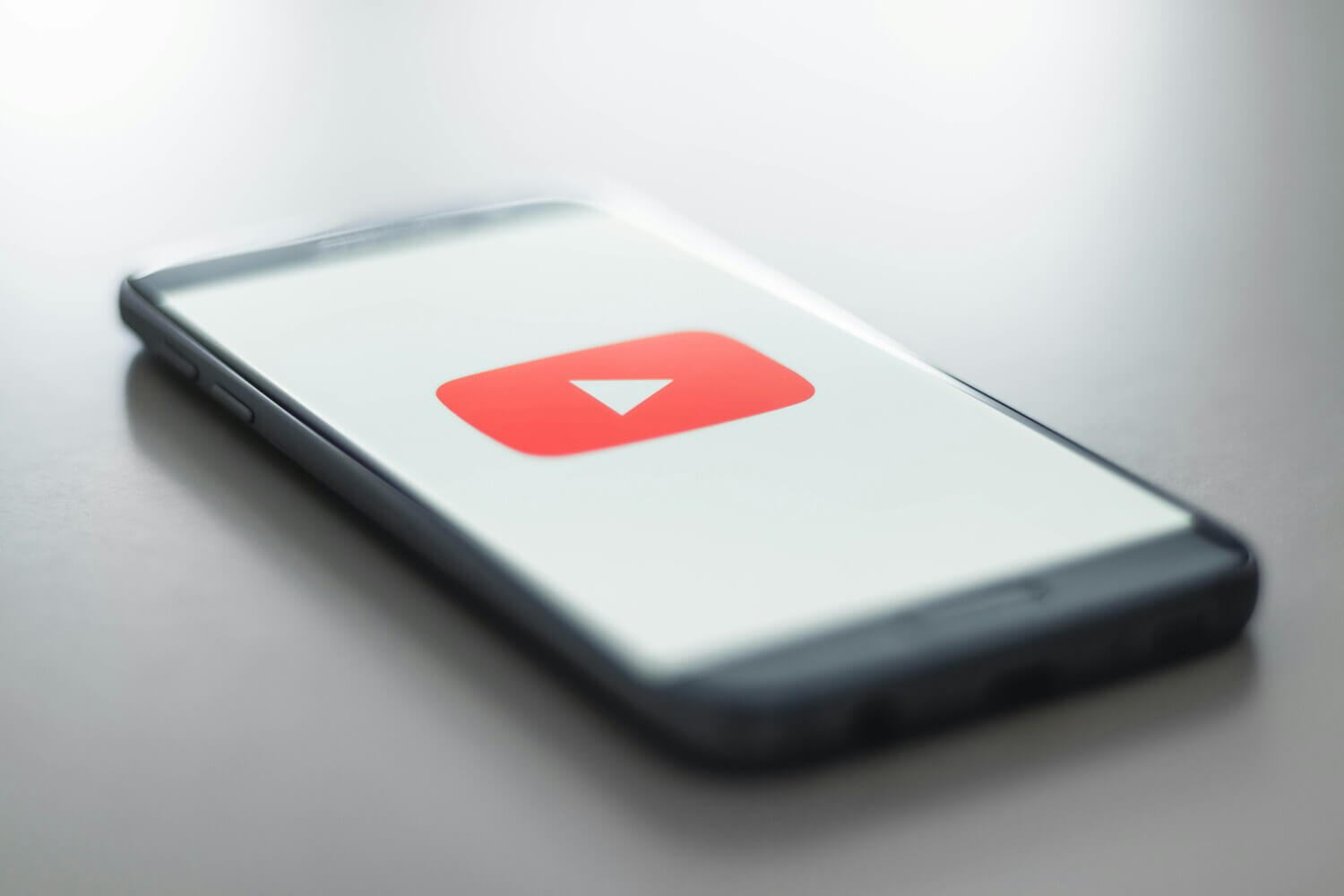 Who is The Real Owner of YouTube - Finblog.com