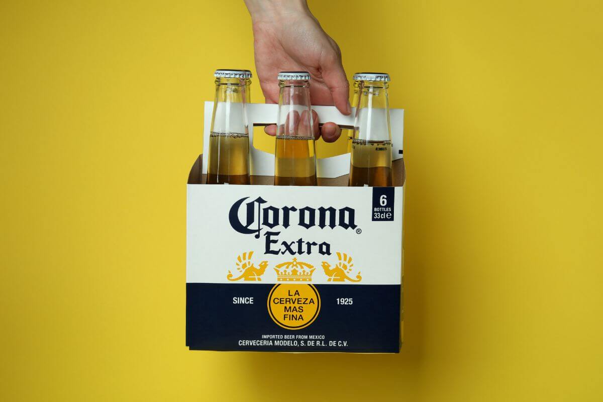 Who Owns Modelo Beer? - Finblog