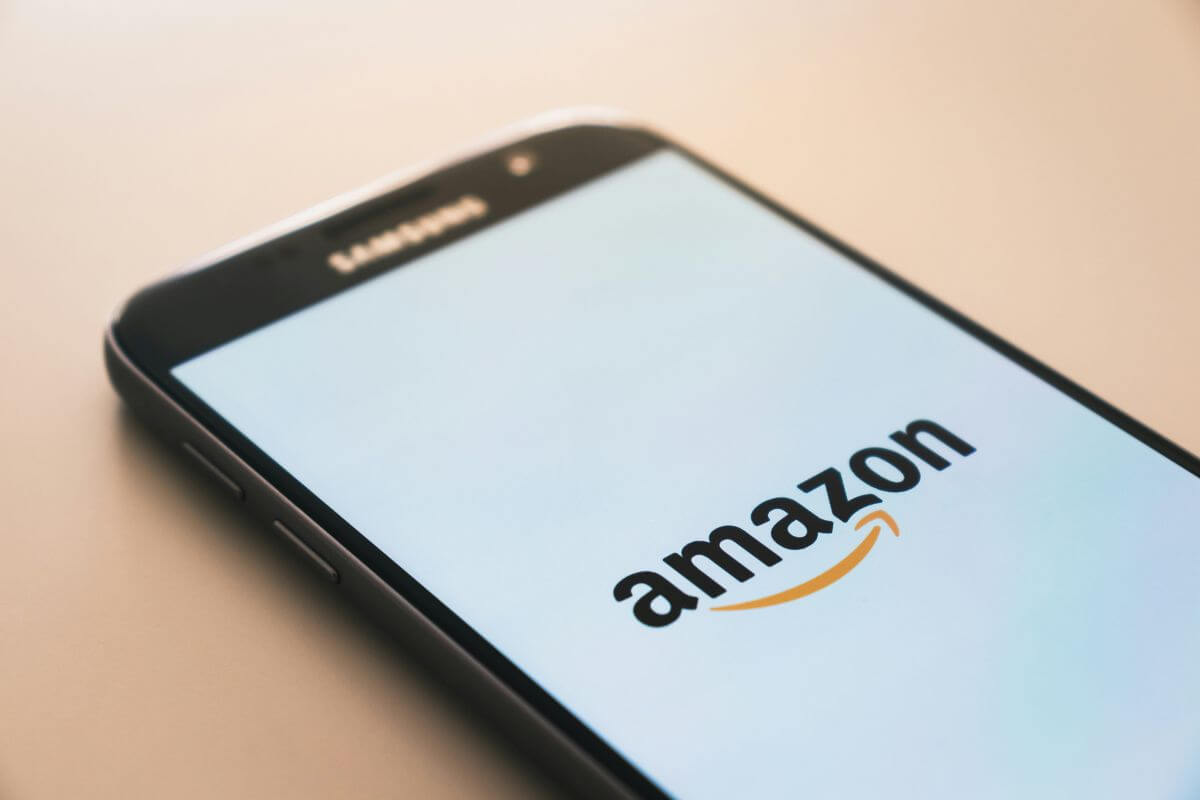 How much is Amazon stock? - Finblog.com